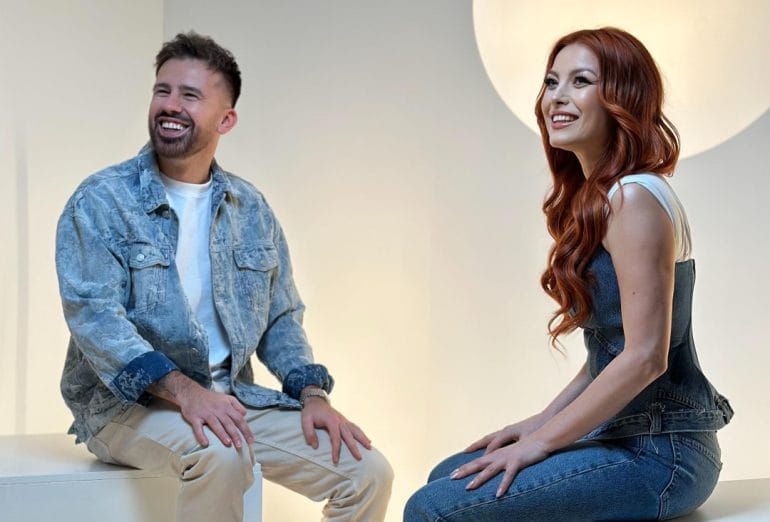 VIDEO. Elena Gheorghe și Florin Ristei au succes „De neuitat“ - Wave Radio